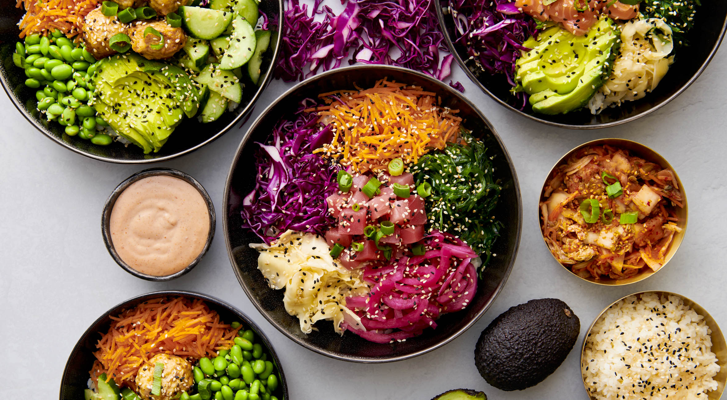 2 large poke bowls + 2 iste hos MAUI – Populær poke joint stormer frem ...