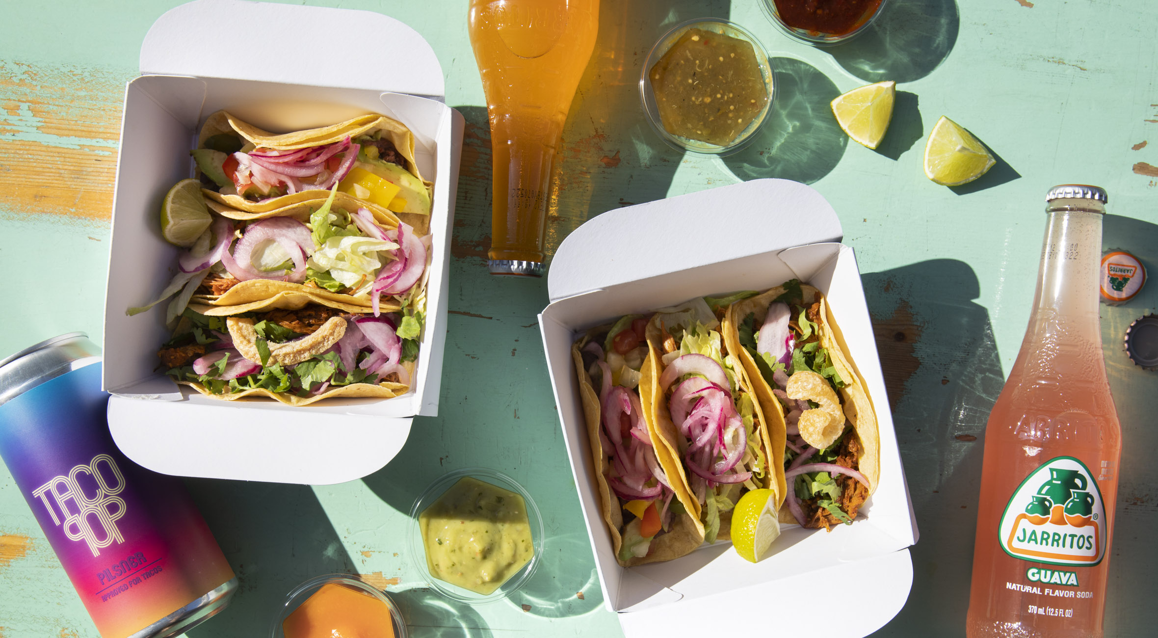 2 taco combos + 2 mexicanske sodavand/øl hos Tacopop i Blågårdsgade ...